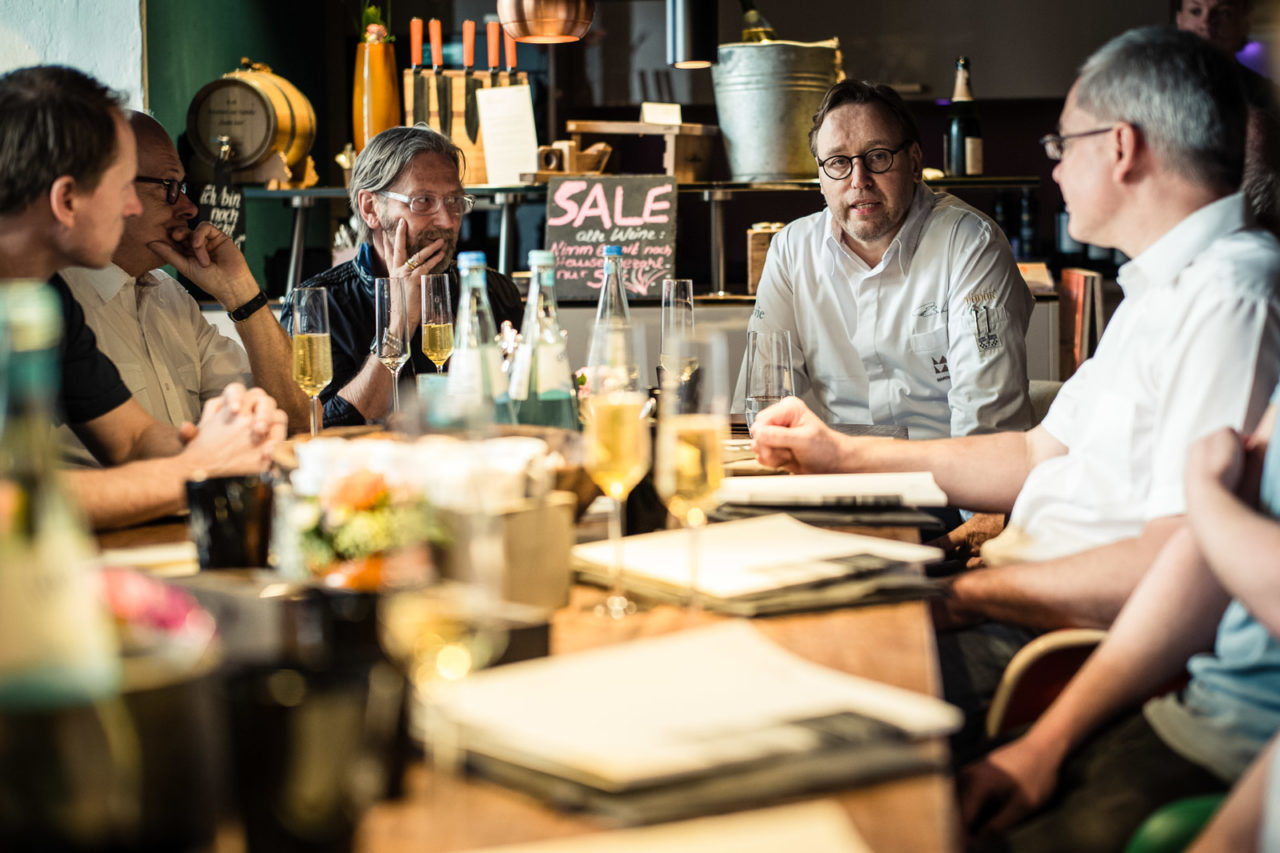 EIN TAG IM LEBEN VON – KOCH – THOMAS | El-Tounsy Fotografie, Nady El-Tounsy